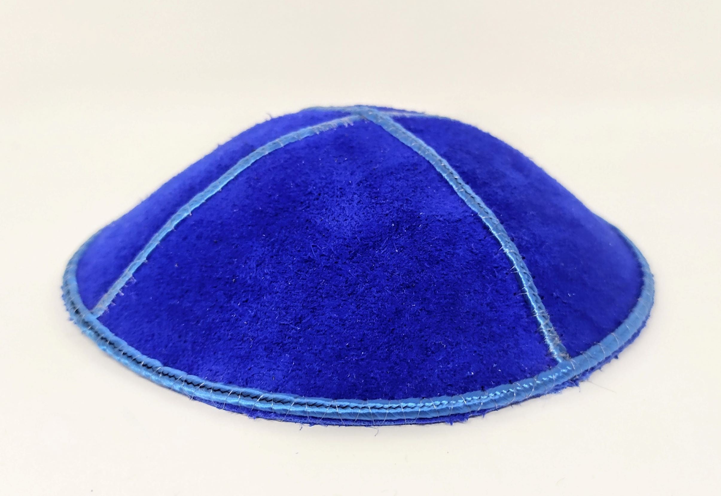 Kipa de cuero lisa chica , color azul rey – Libreria Jerusalem Centro